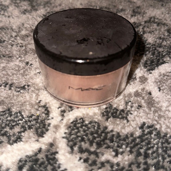MAC Cosmetics | Makeup | Mac Cosmetics Iridescent Powder In Golden ...